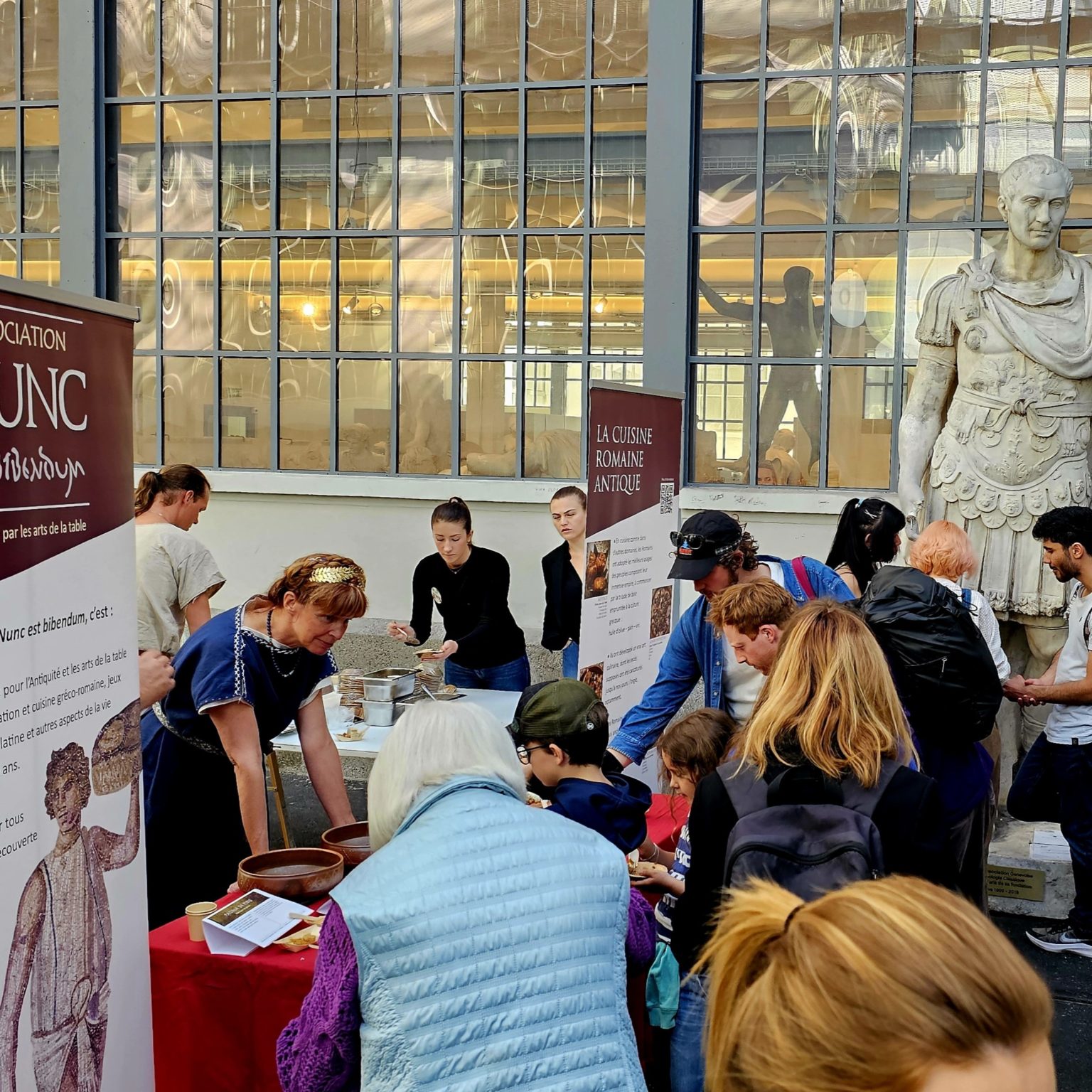 Le carré SATOR, ou la magie des mots - Nunc est bibendum